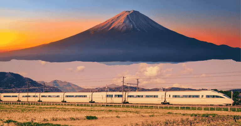 The Ultimate Route: Train to Kamakura from Tokyo (JR Yokosuka Line)